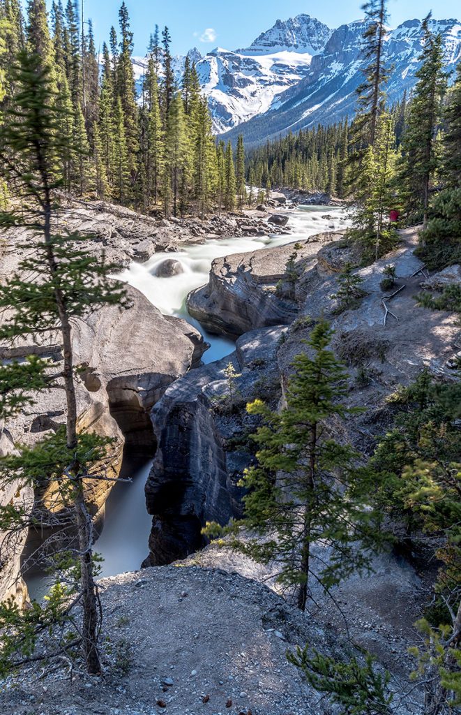 Icefields Parkway – Most scenic drive in Canada, (11 Must See Stops ...