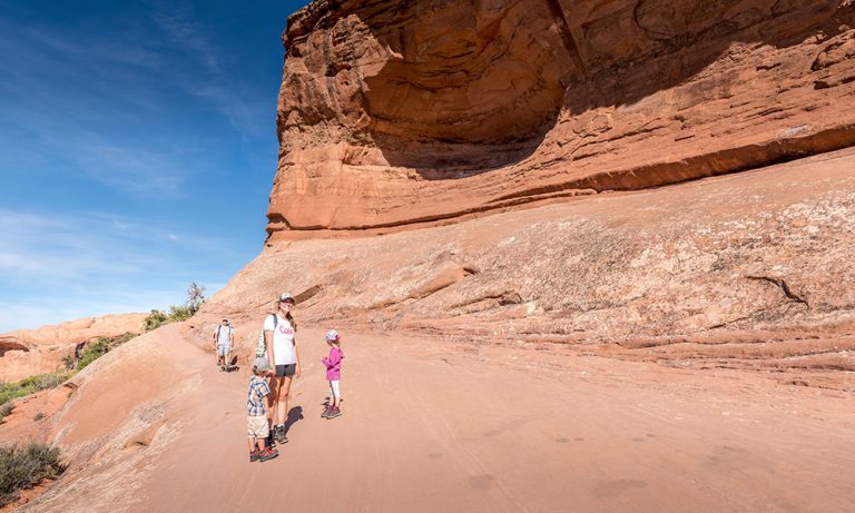 Hiking to Delicate Arch with Kids - Tips and How To | Packed Again